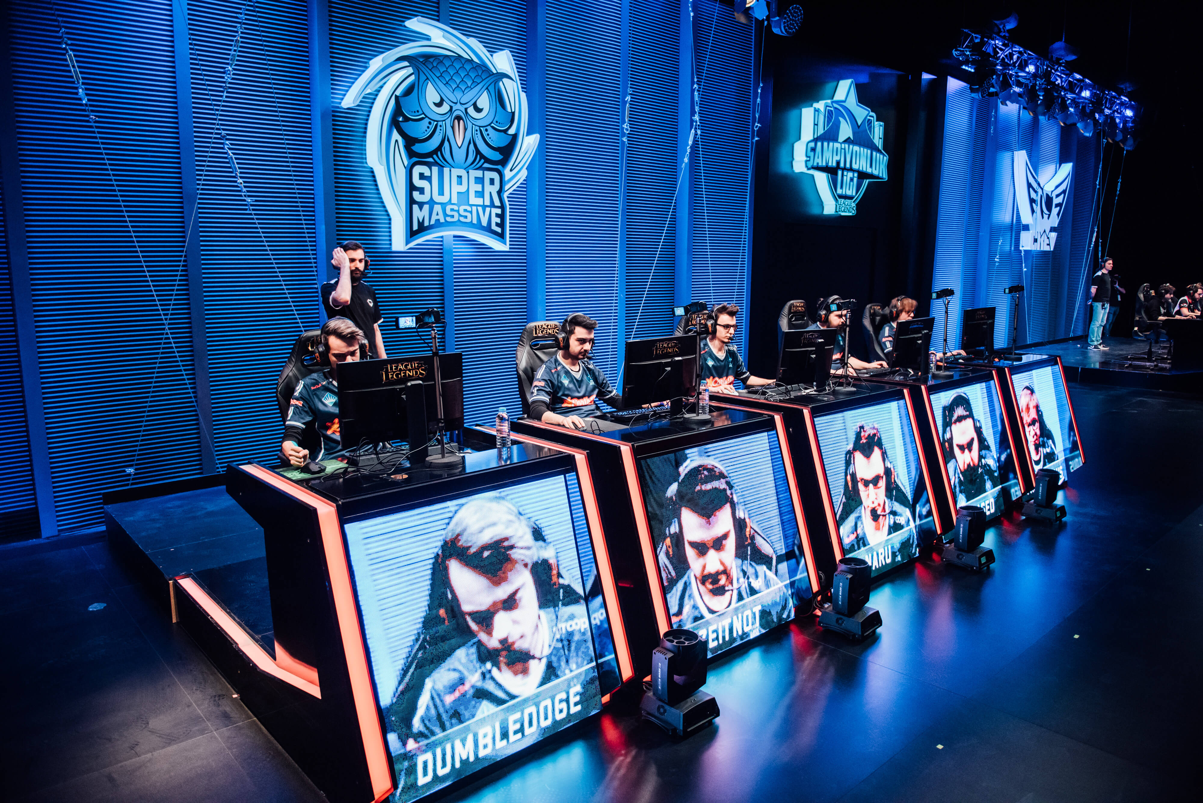 KMF 2017: League of Legends Kış Mevsimi Finali ...